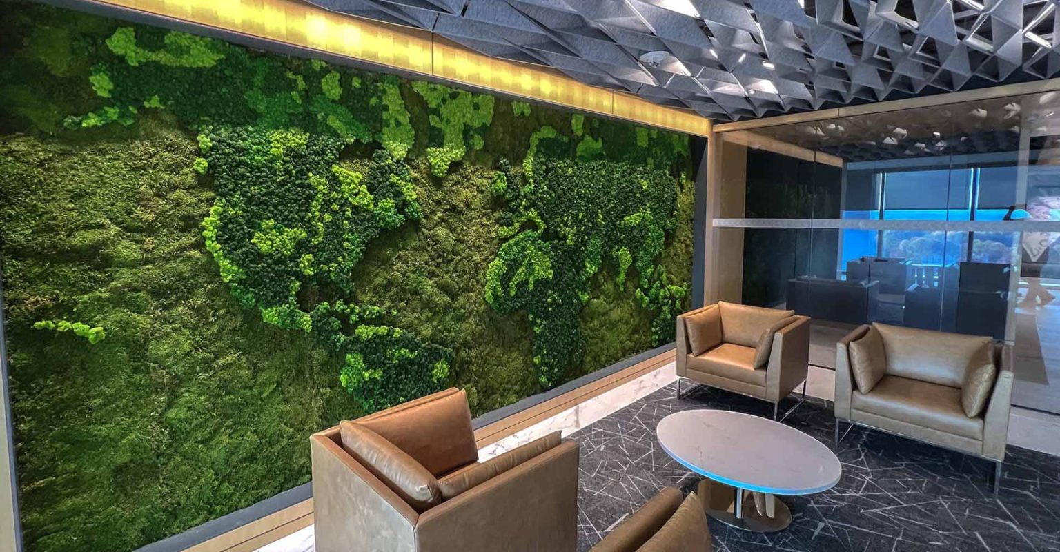 HITT Contracting Moss Wall World Map Project | Green Oasis